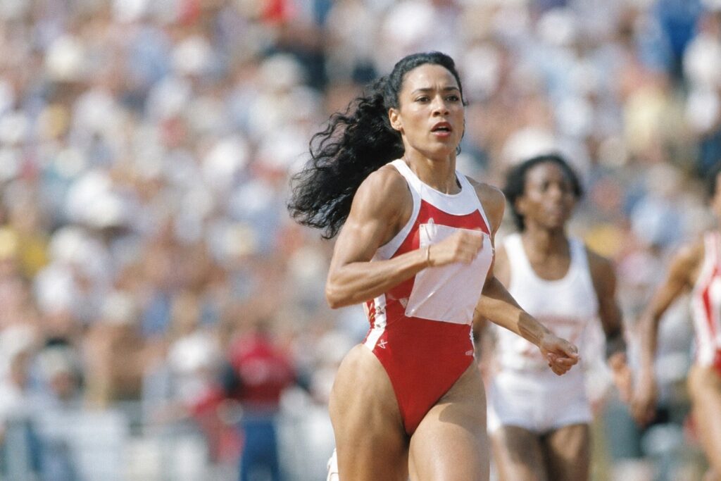 Flo-Jo: nejrychlejší žena historie a ikona atletiky - Sportovní magazín